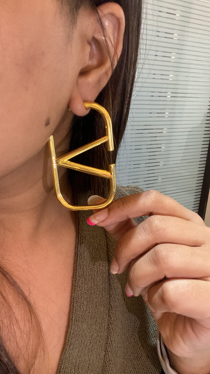 Oversized Val gold Hoops – Primo Jewels