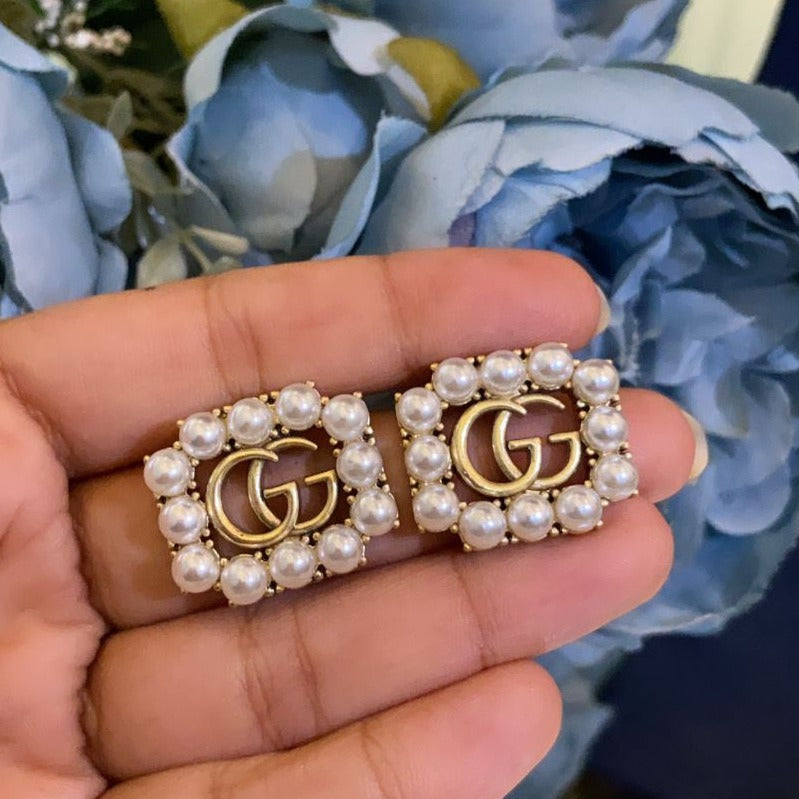 GG PEARL STUDS – Primo Jewels
